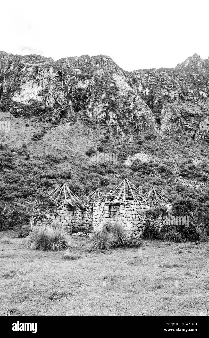 Stone ruins historic building Black and White Stock Photos & Images - Alamy