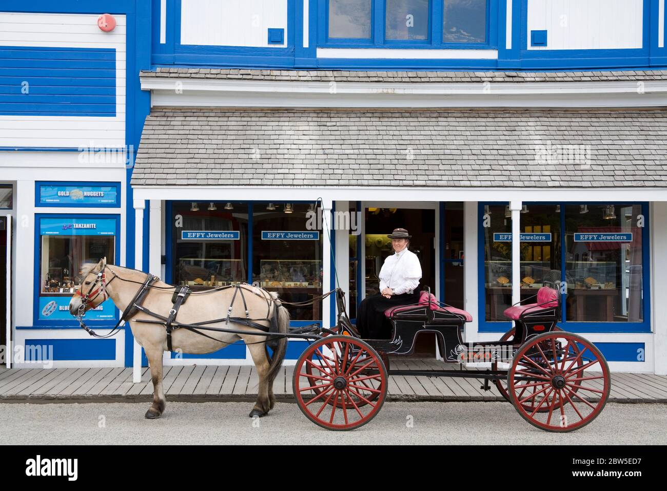Broadway carriage hi-res stock photography and images - Alamy