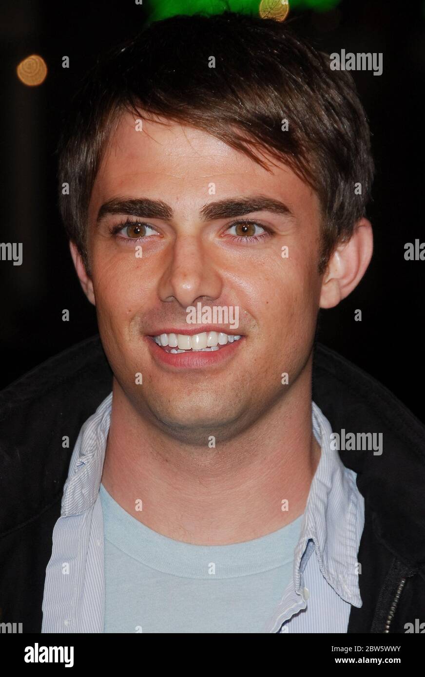 Jonathan Bennett at the World Premiere of "Music And Lyrics" held at ...
