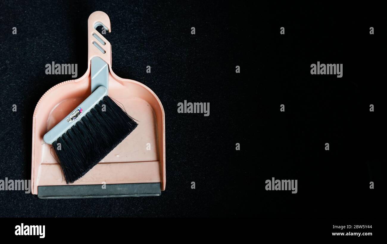 The shovel and broom hi-res stock photography and images - Alamy