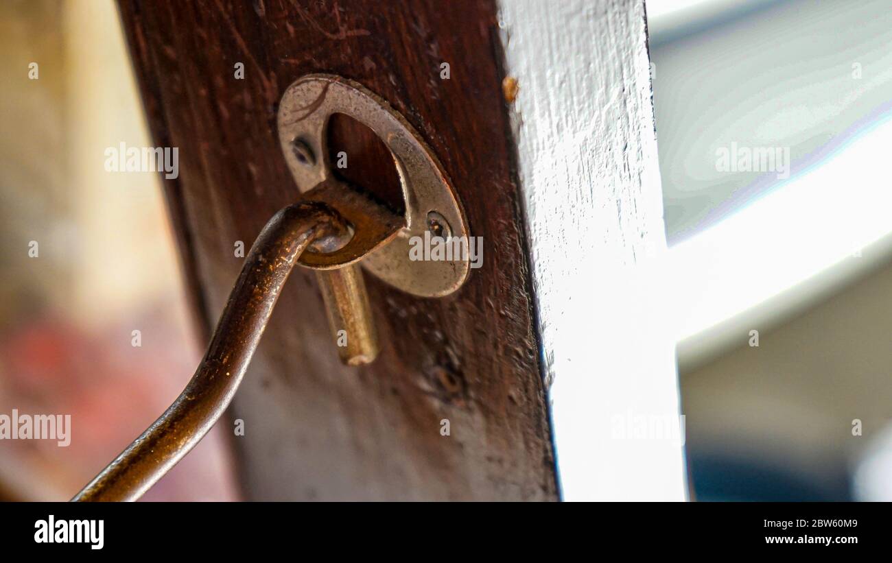 Hardware hinges hi-res stock photography and images - Alamy