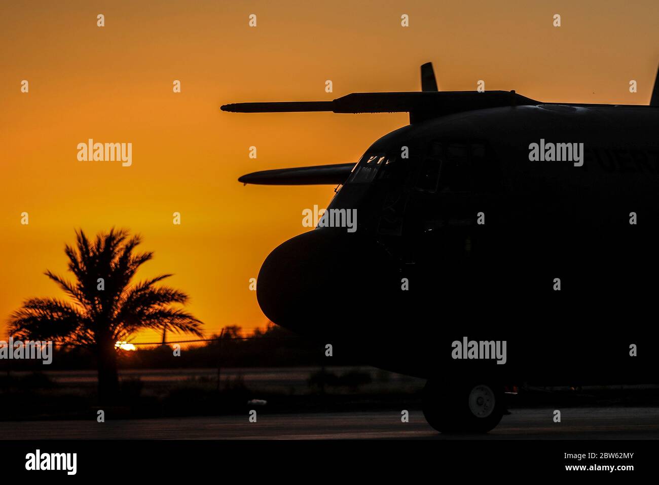 HERMOSILLO, MEXICO - MAY 28:Soldiers from the Mexican army and air ...