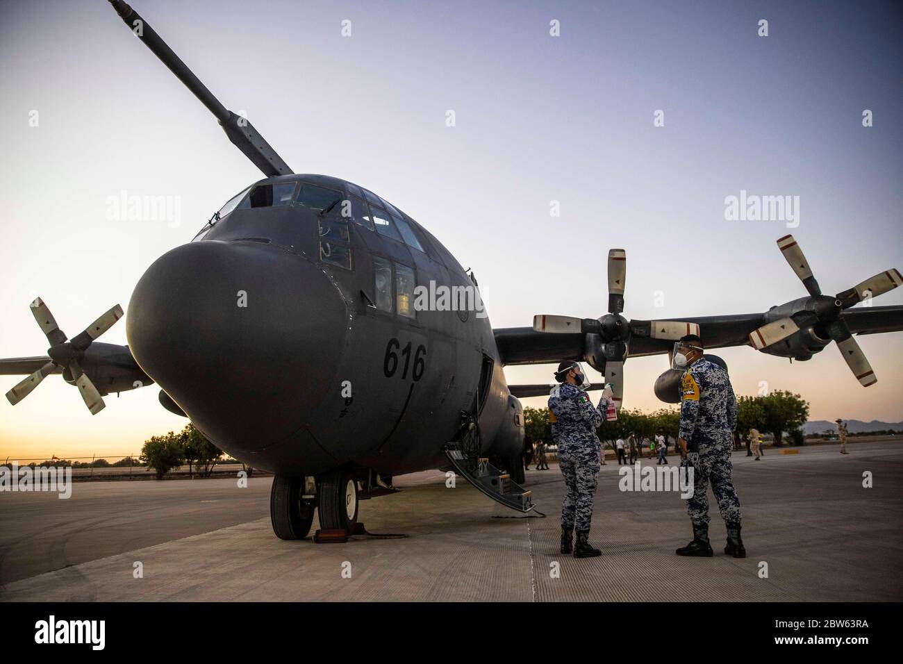 HERMOSILLO, MEXICO - MAY 28:Soldiers from the Mexican army and air ...