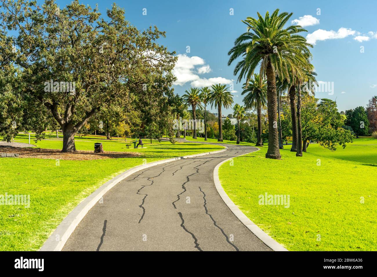 Walking path through the Footscray park, Melbourne, Australia Stock ...