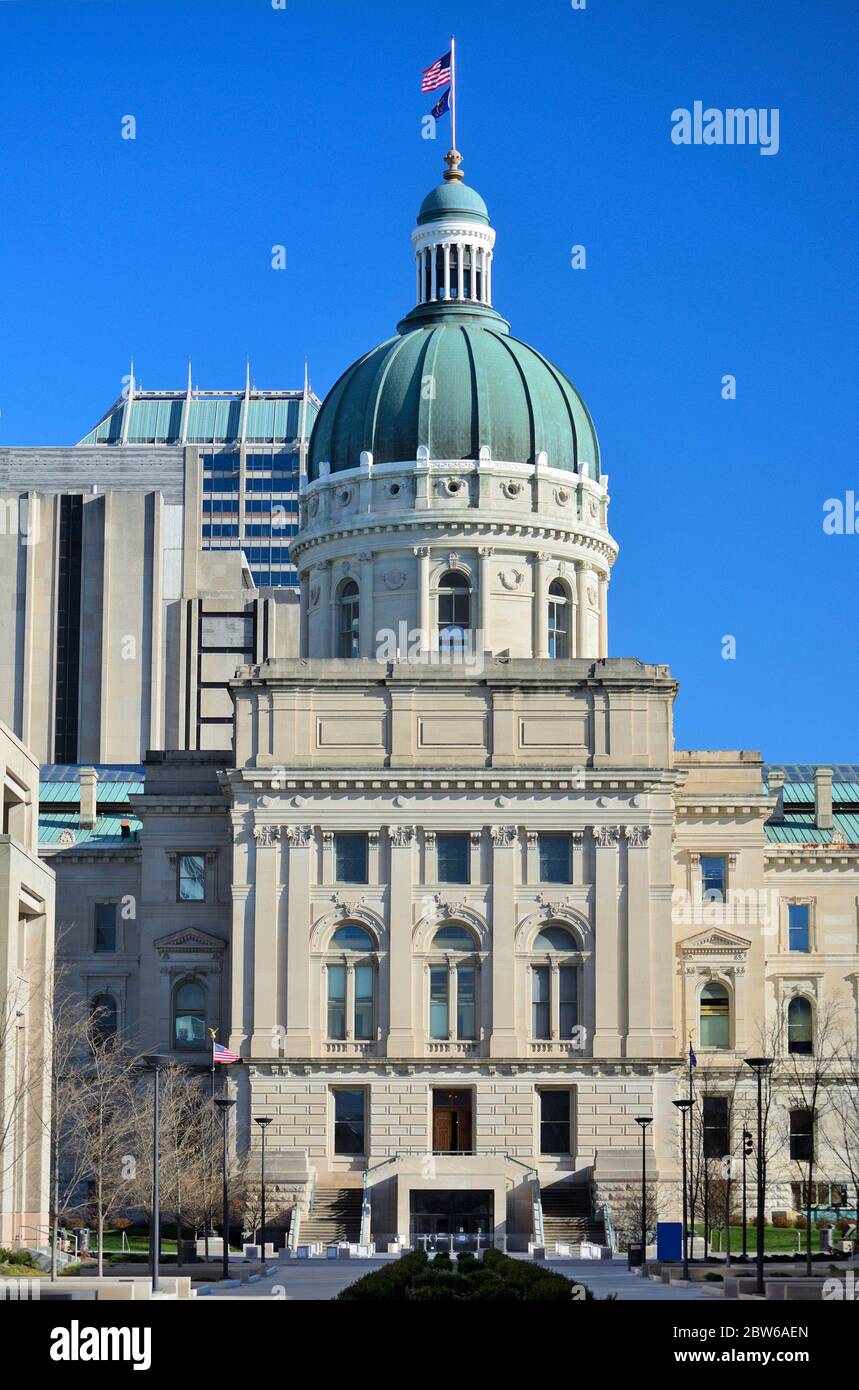 Us capitol pillars hi-res stock photography and images - Alamy