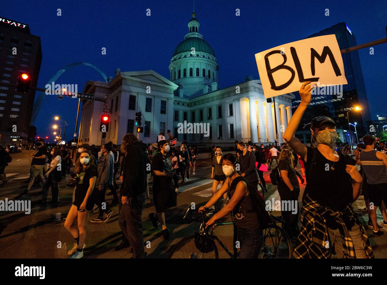 Saint Louis, Missouri, USA. 29th May, 2020. Protesters in St. Louis ...