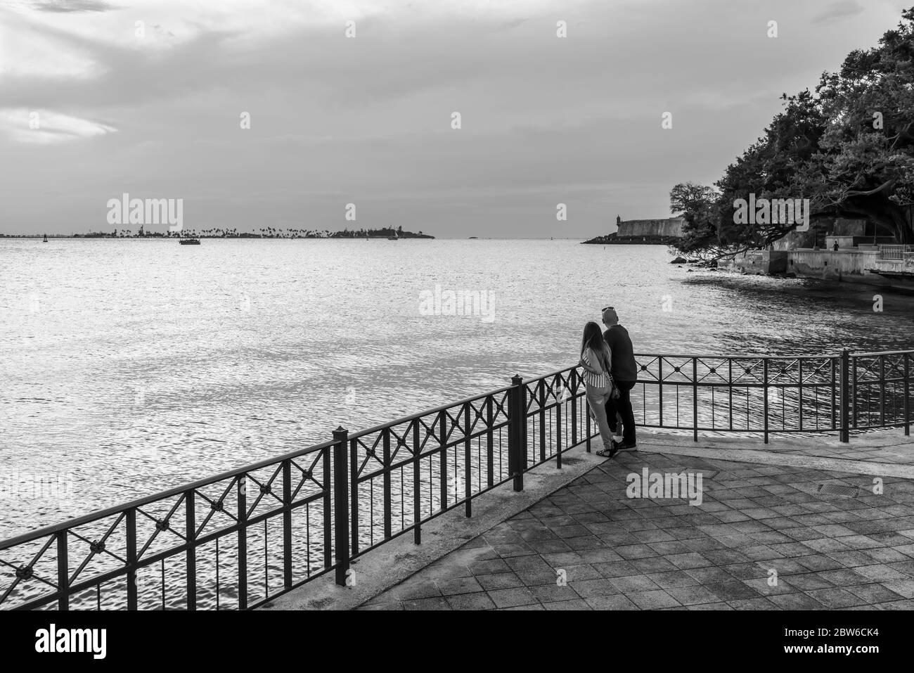 Coastline traveling Black and White Stock Photos & Images - Alamy