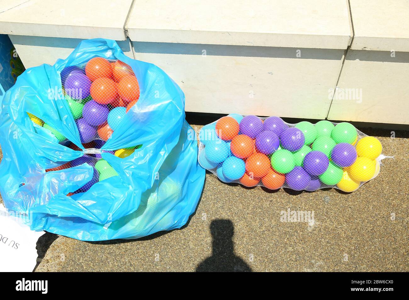 stress colorful Soft Plastic Water Pool Ocean Wave Ball Baby Funny toys ...