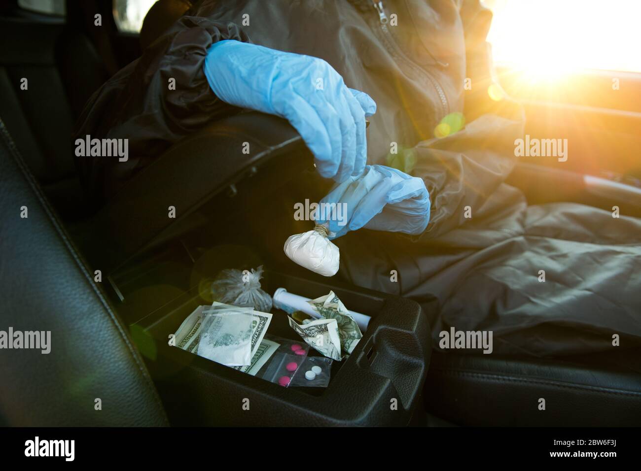 Criminal arrest suspect police car hi-res stock photography and images ...