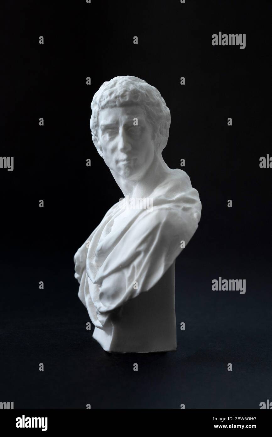 Brutus statue hi-res stock photography and images - Alamy