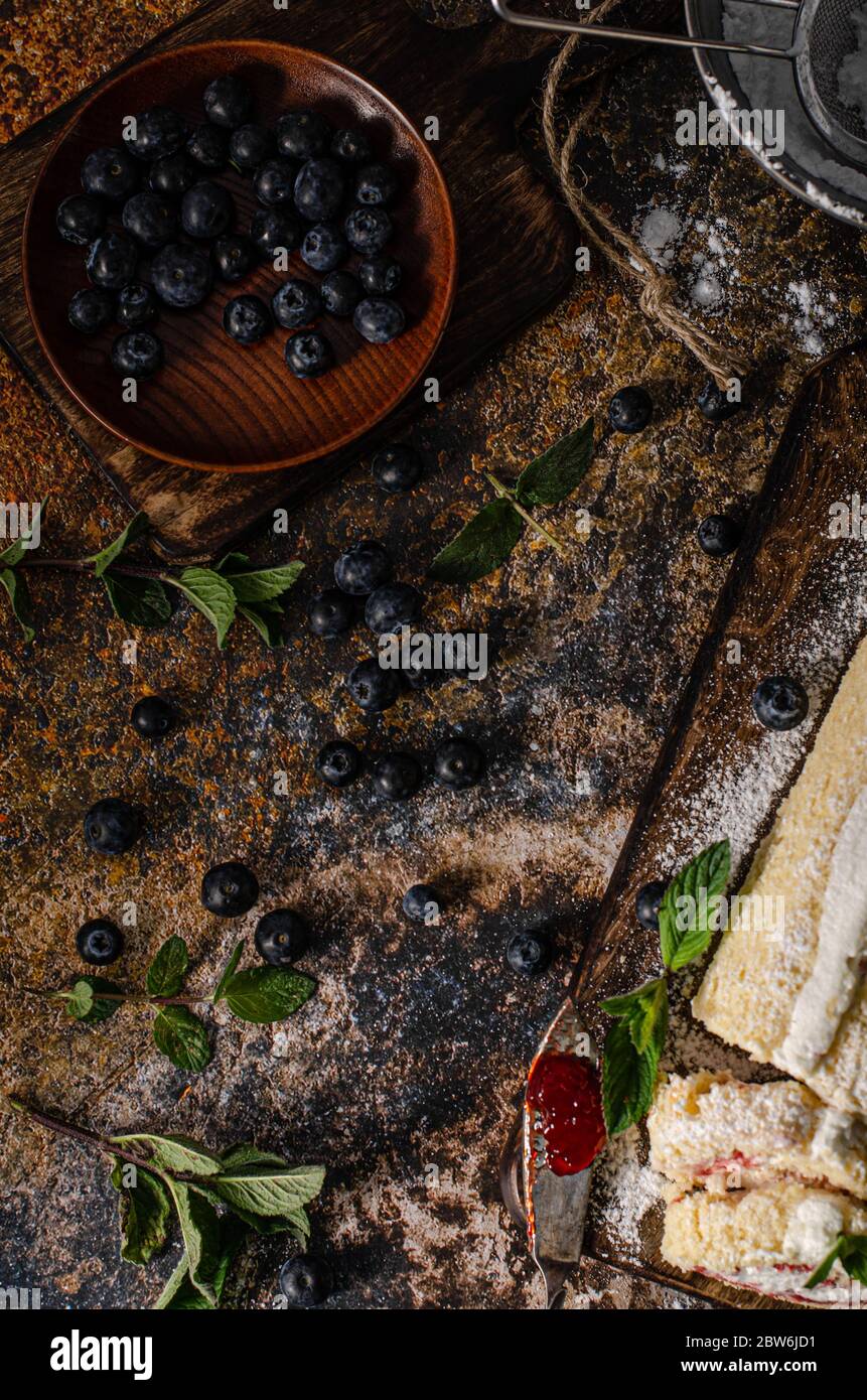 Sponge cake with forest fruit hi-res stock photography and images - Alamy