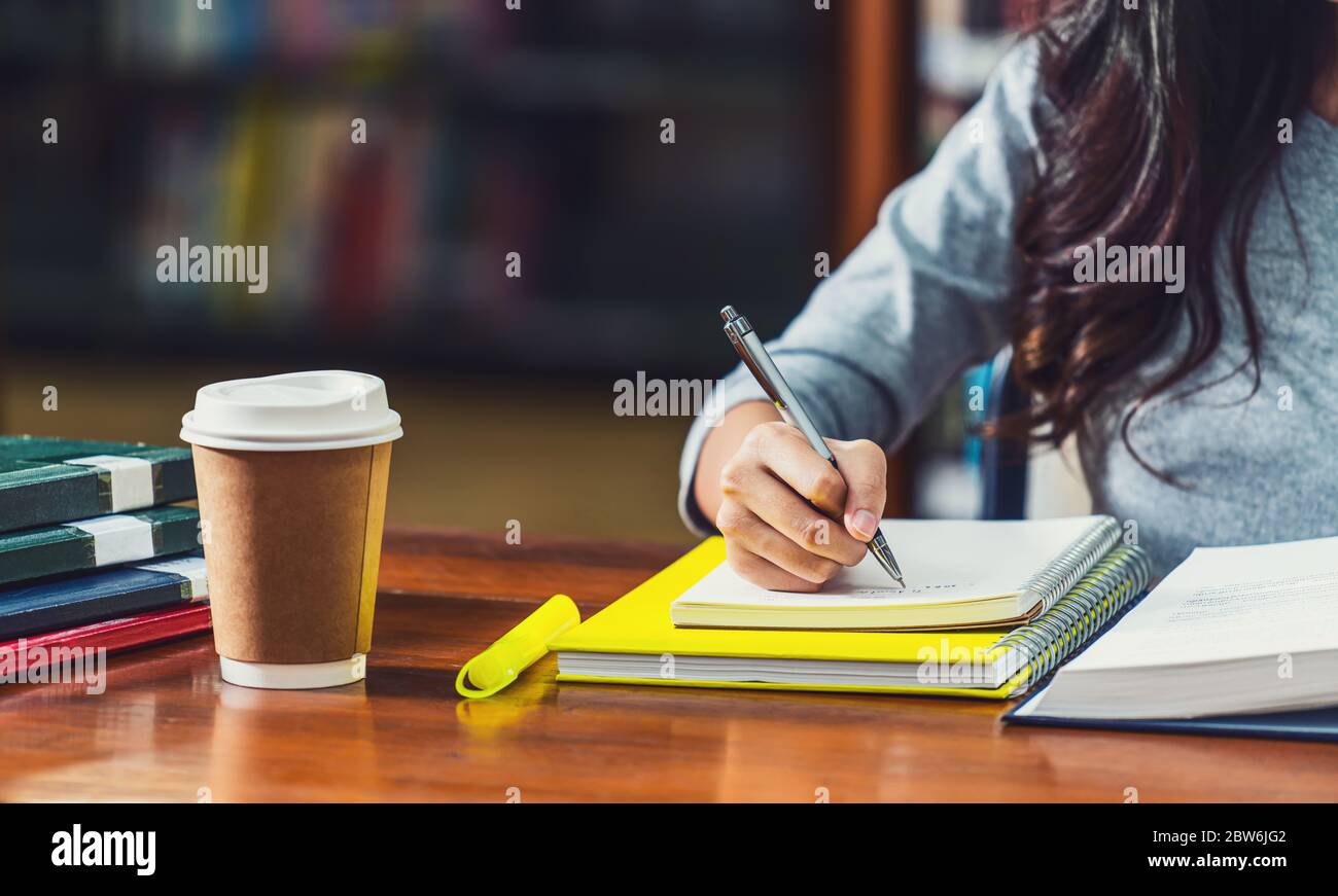 Book tab hi-res stock photography and images - Alamy