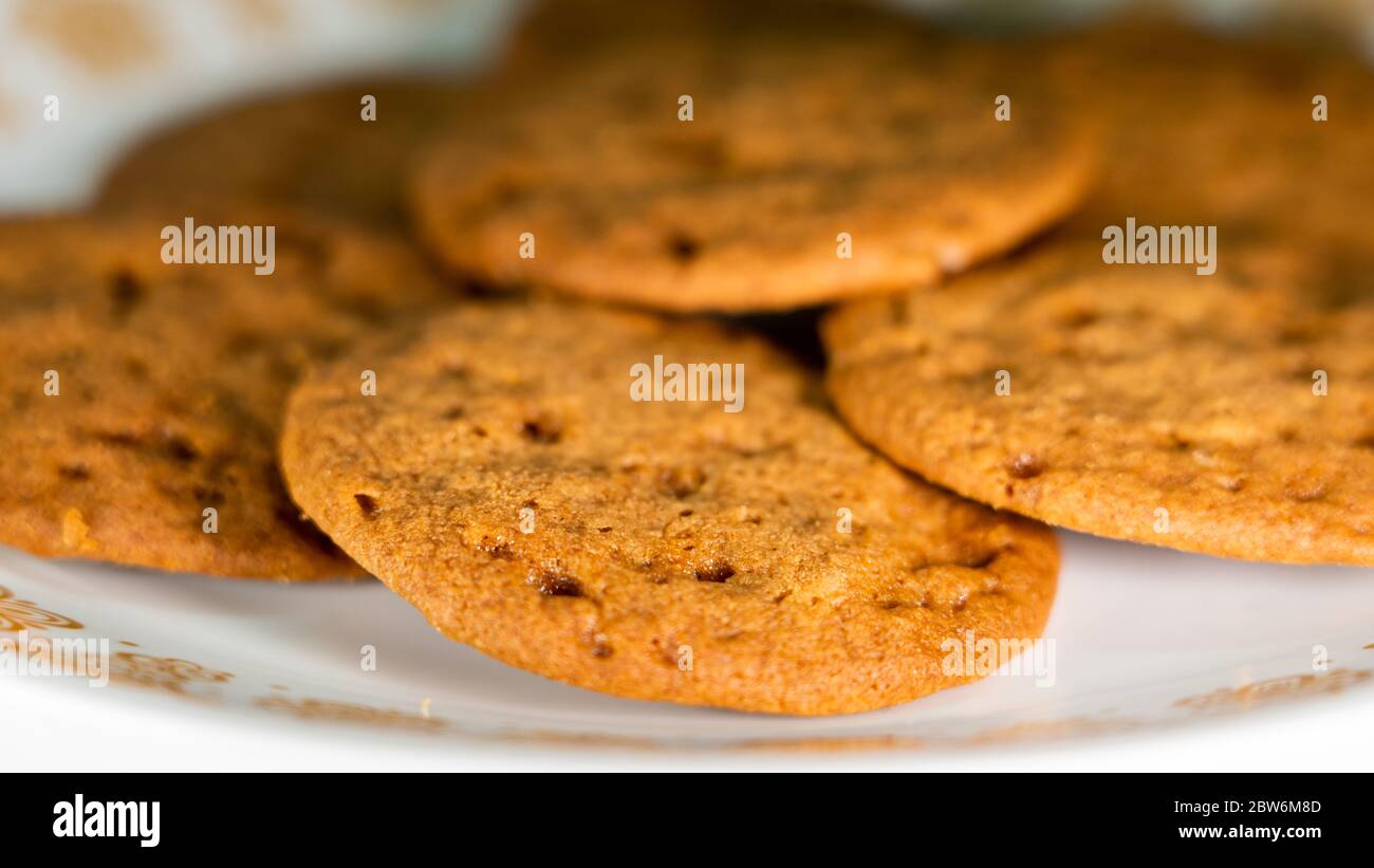 Golden crunch hi-res stock photography and images - Alamy