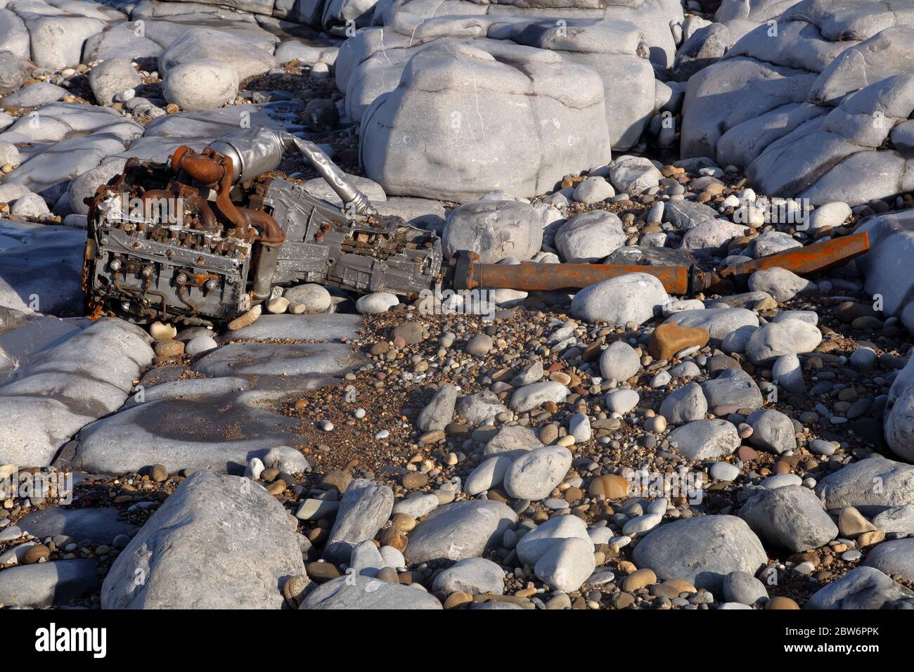 Very badly damaged boat hi-res stock photography and images - Alamy