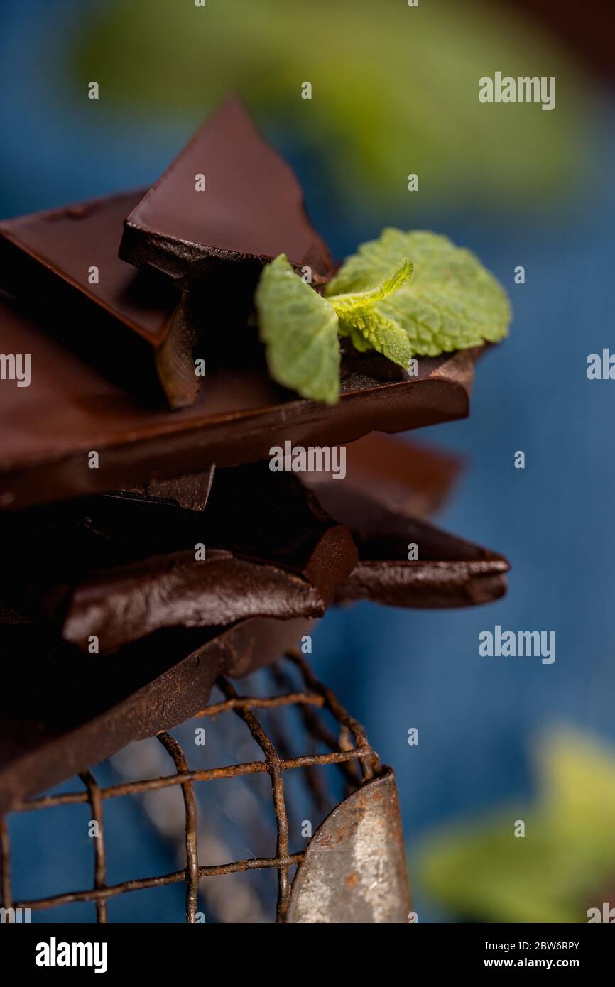 dark or milk chocolate bars with green mint leaf Stock Photo - Alamy