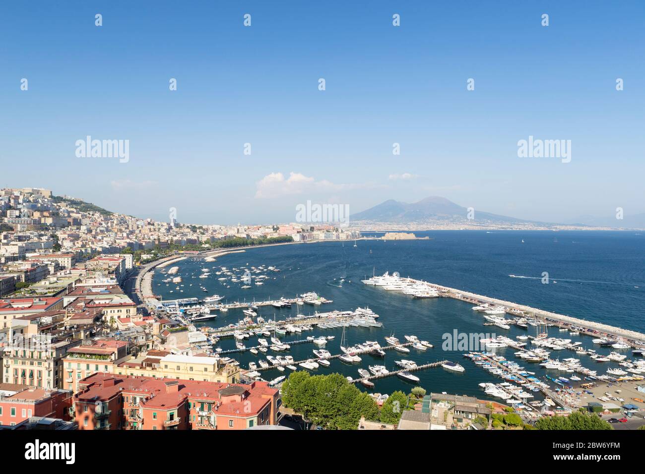 Naples skyline hi-res stock photography and images - Alamy