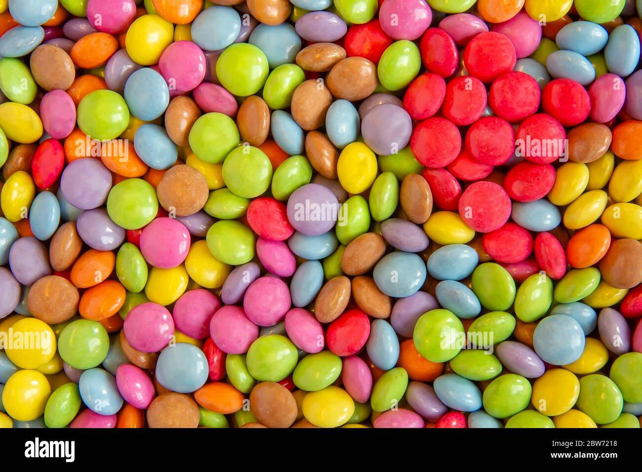 Round candies hi-res stock photography and images - Alamy