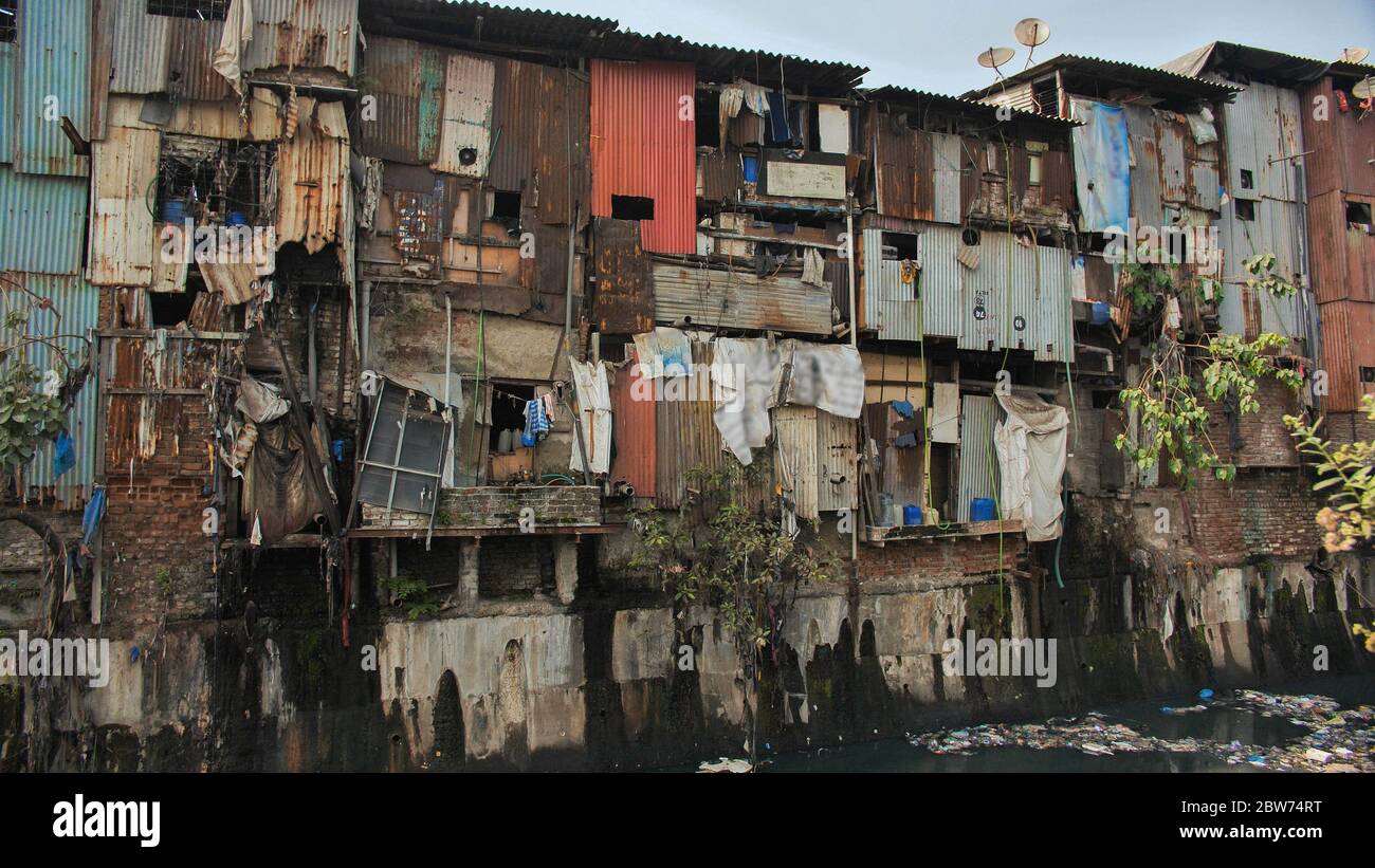 Dharavi slums in east Mumbai. Bandra District, Maharashtra, India Stock ...