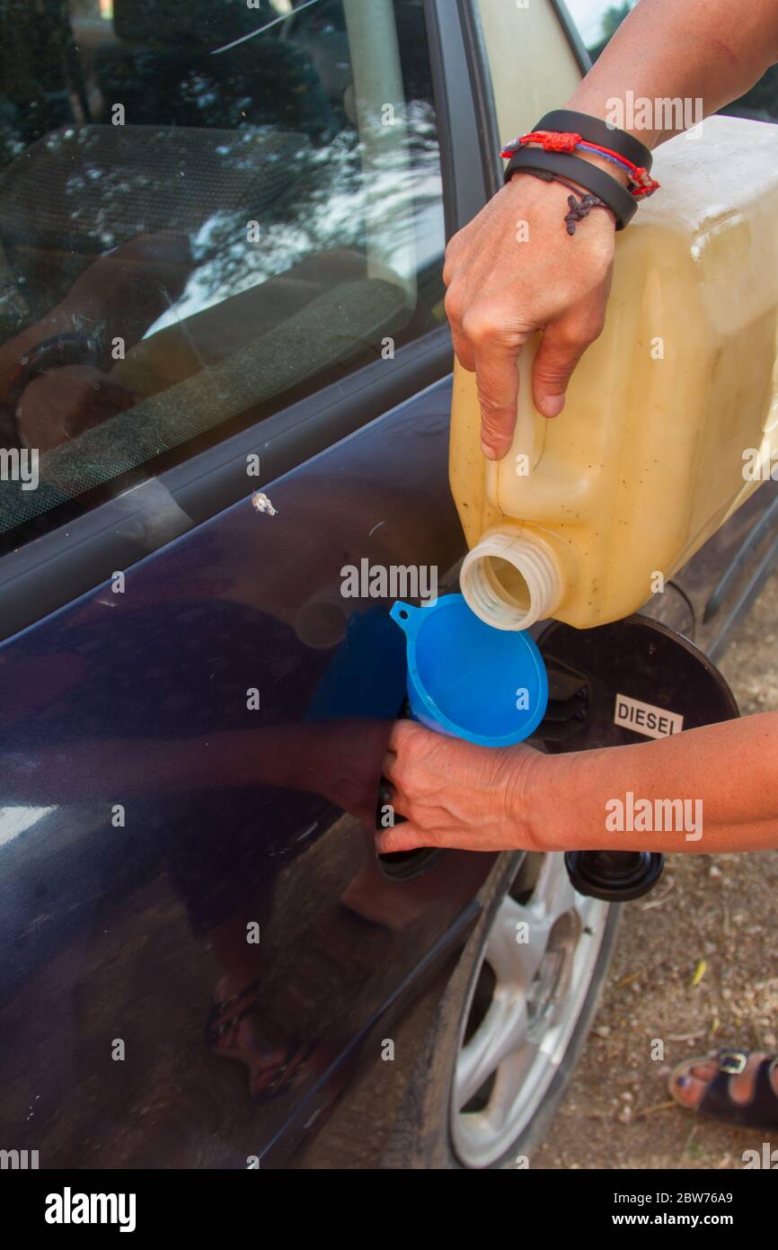 Petrol propellant hi-res stock photography and images - Alamy