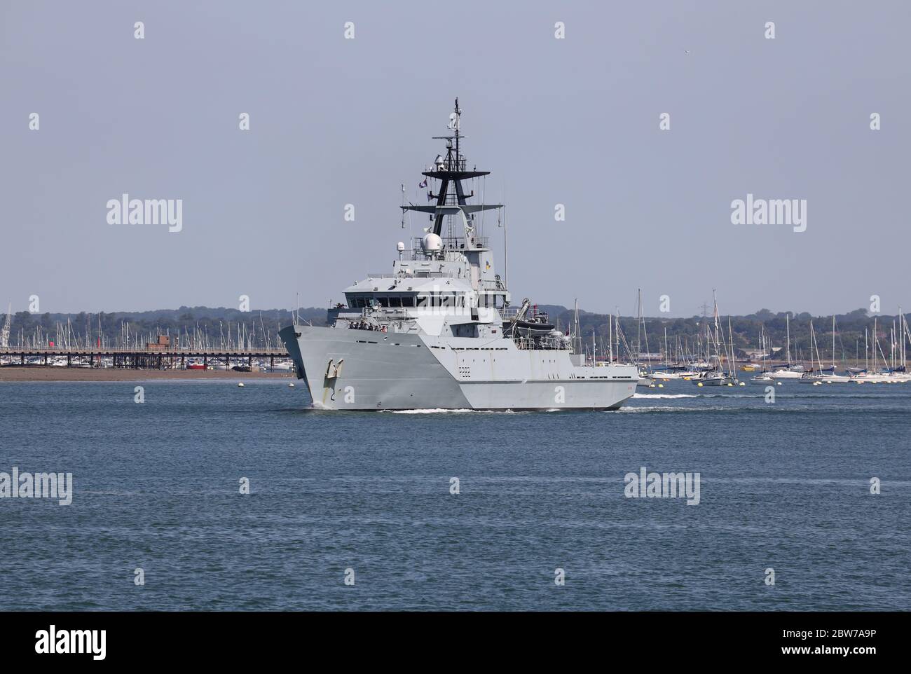 Royal navy river class offshore patrol vessel hi-res stock photography ...