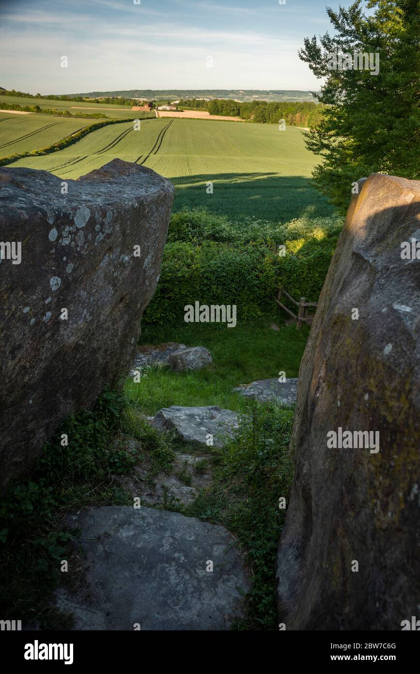 Coldrum Neolithic long barrow near Trottiscliffe, Kent, UK Stock Photo ...