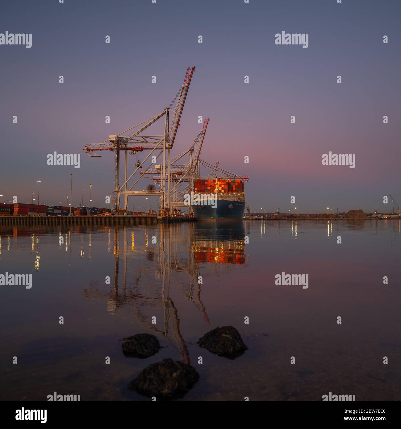 Southampton docks sunset hi-res stock photography and images - Alamy