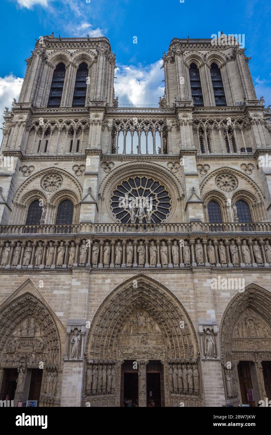 Notre dame cathedral of paris hi-res stock photography and images - Alamy