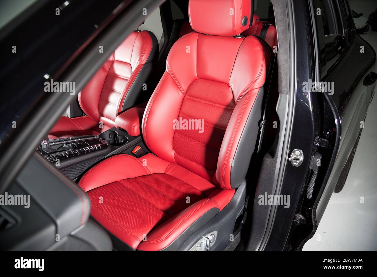 Red leather seats hi-res stock photography and images - Alamy