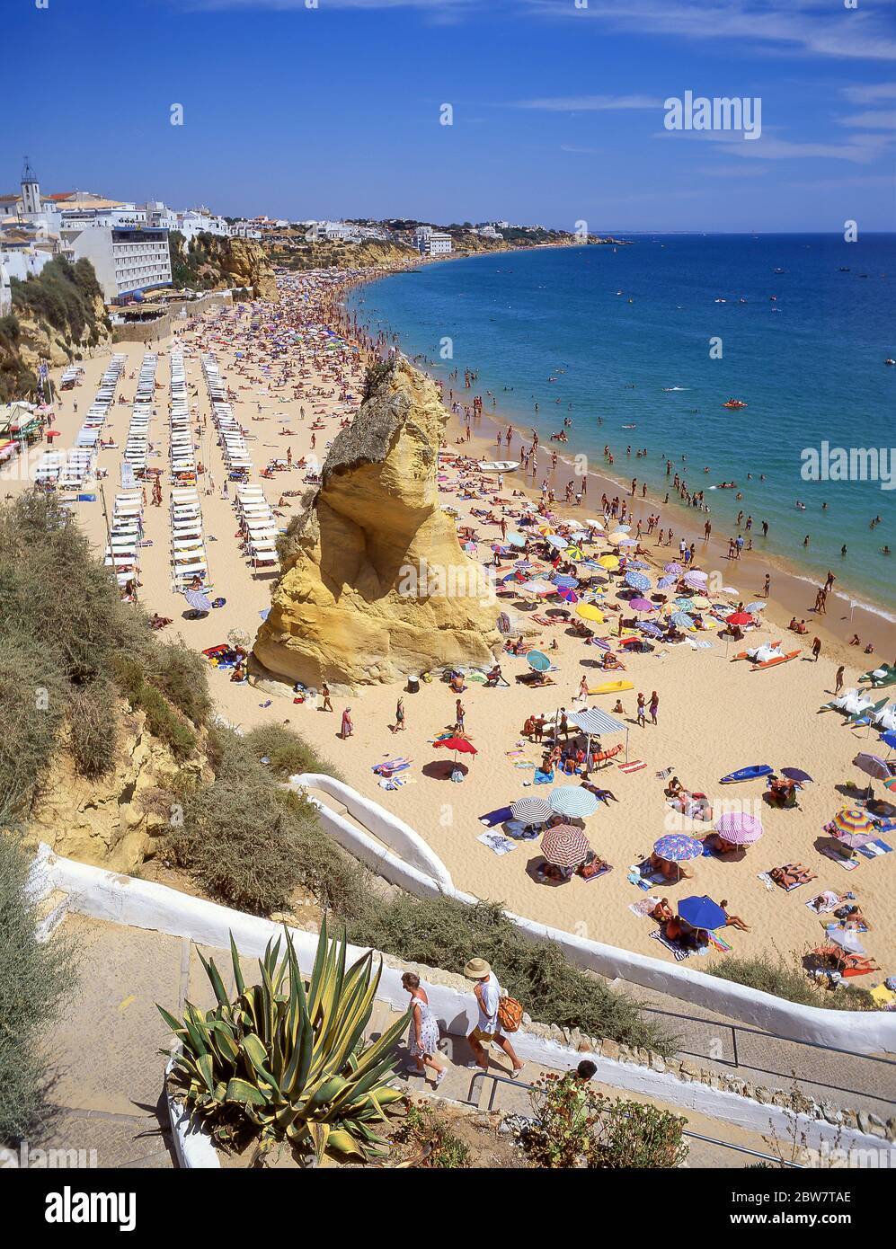 Praia de Albufeira, Albufeira, Algarve Region, Portugal Stock Photo - Alamy