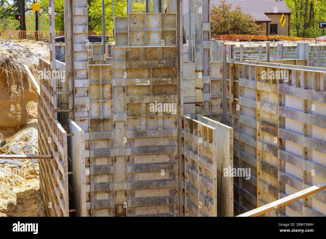 Formwork of the foundations of building under construction using ...