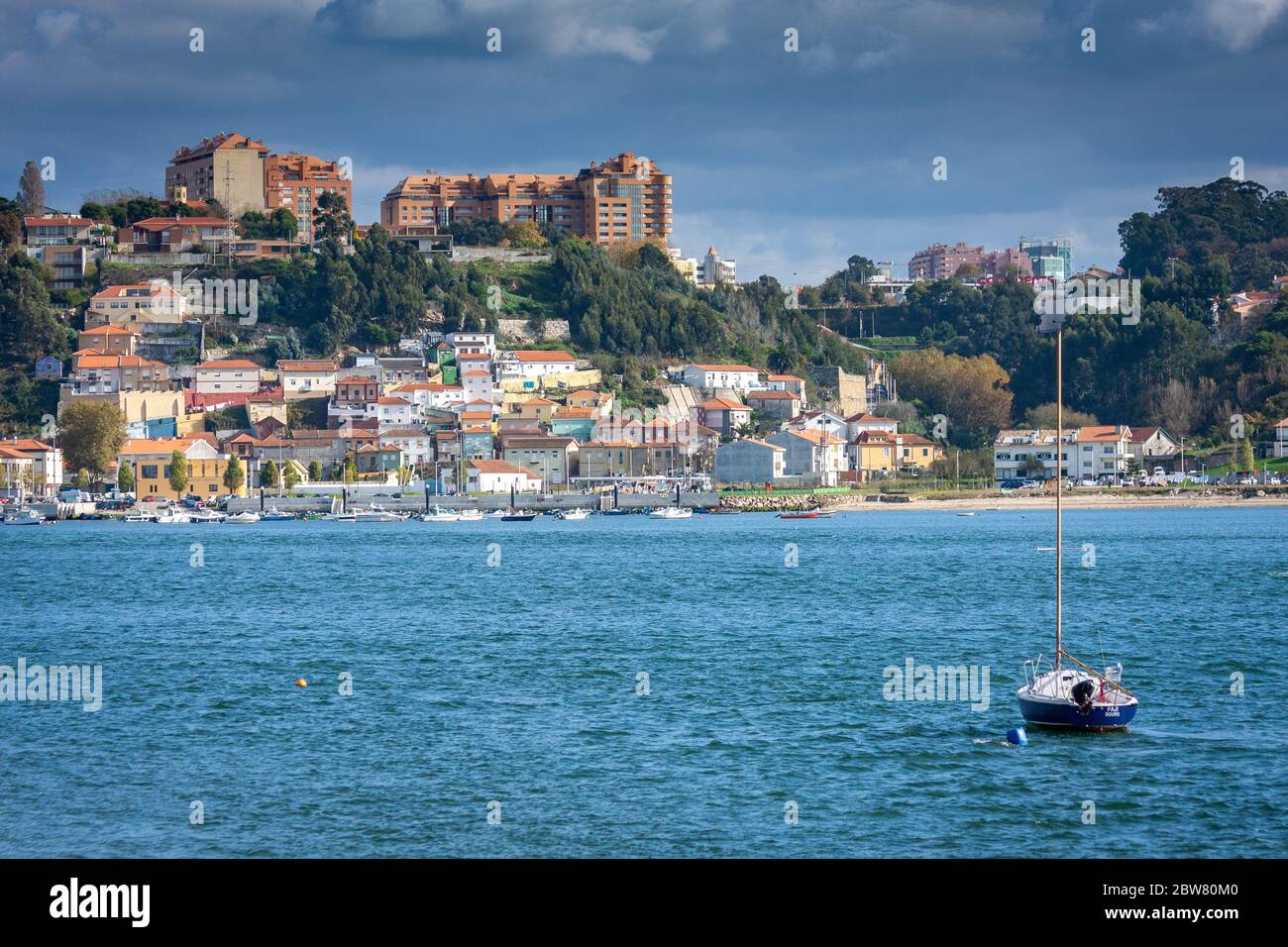 Estuary of Douro River in Porto, Portugal Stock Photo - Alamy