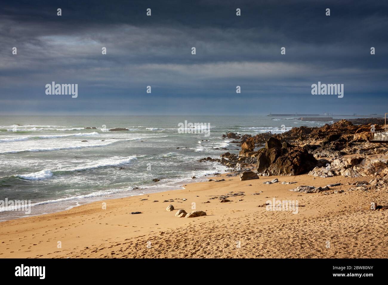 Ingleses beach porto hi-res stock photography and images - Alamy