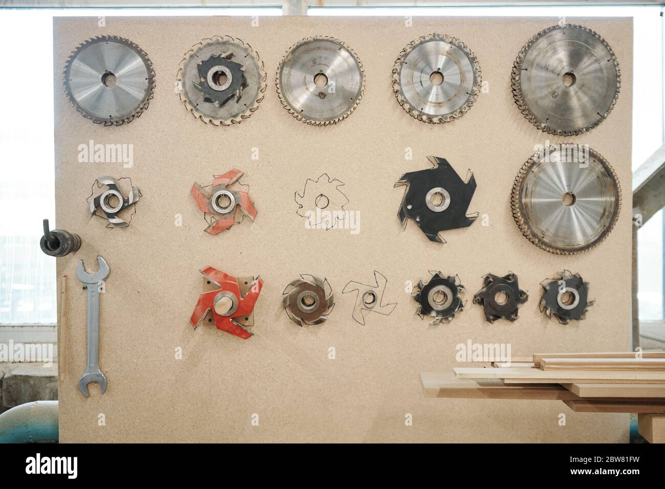 Toolboard hi-res stock photography and images - Alamy