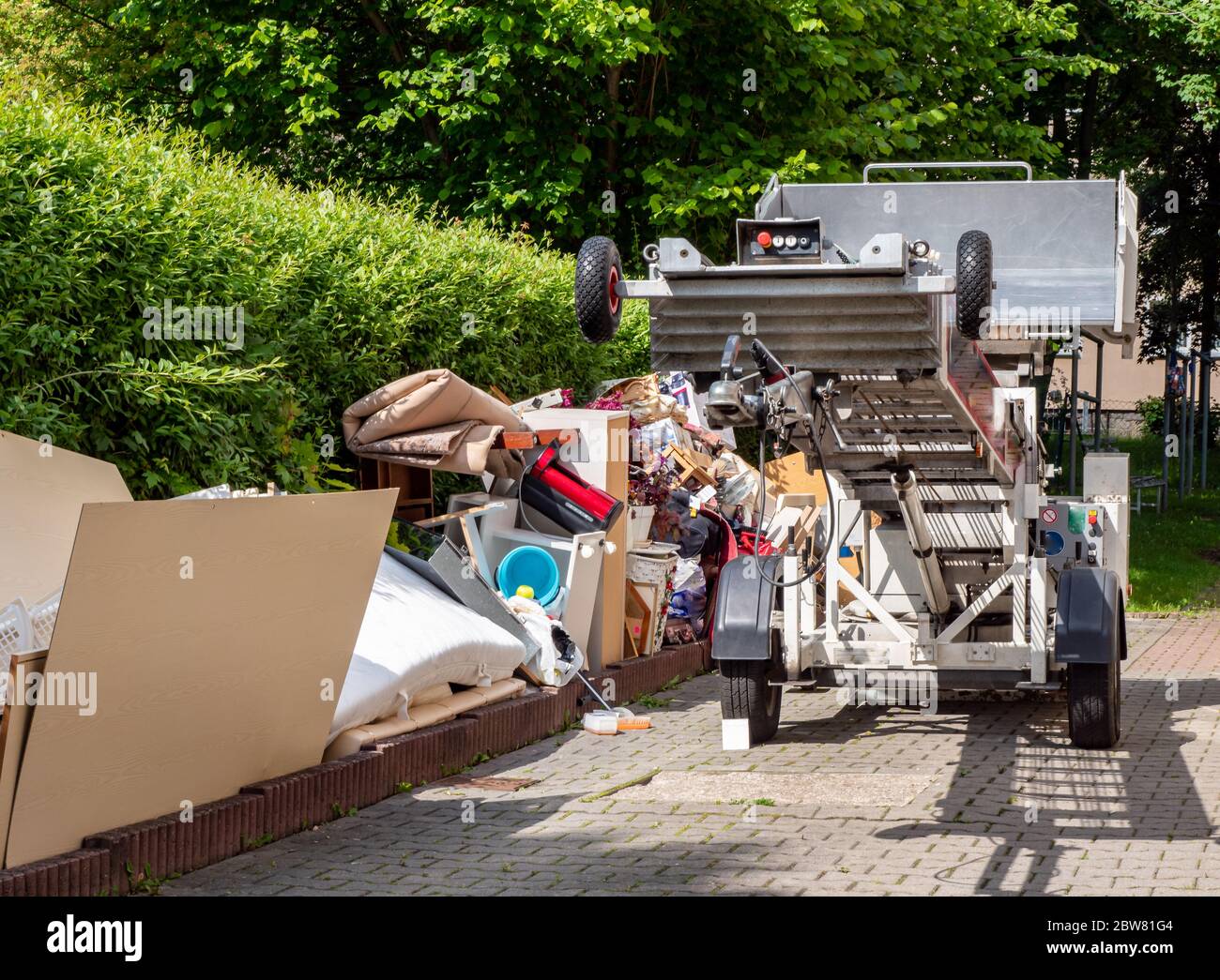 Moving service hi-res stock photography and images - Alamy