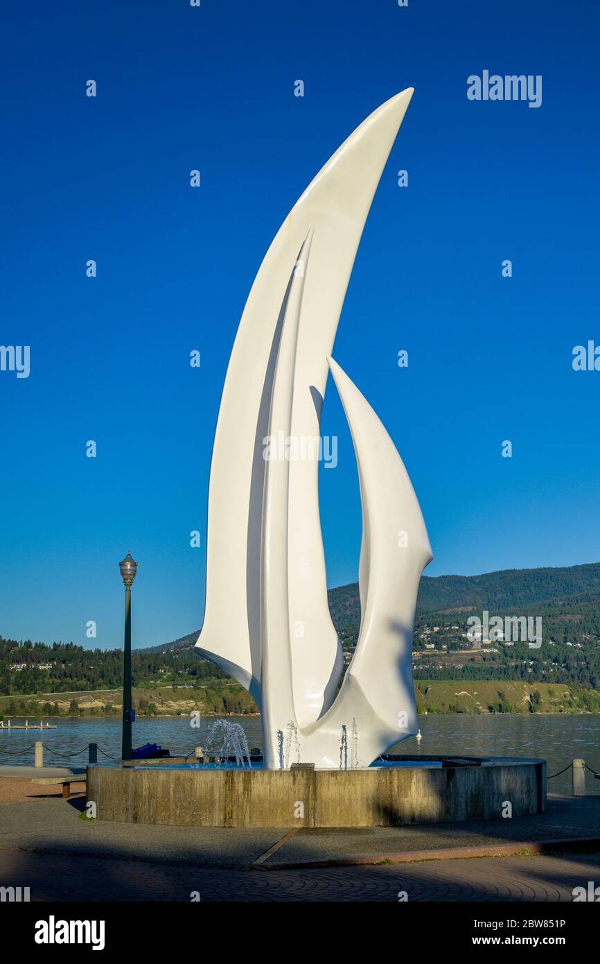 Spirit of sail sculpture hi-res stock photography and images - Alamy