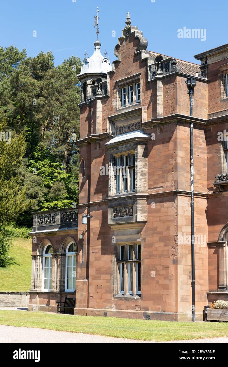 A country walk including the grounds of Keele Hall within Keele ...