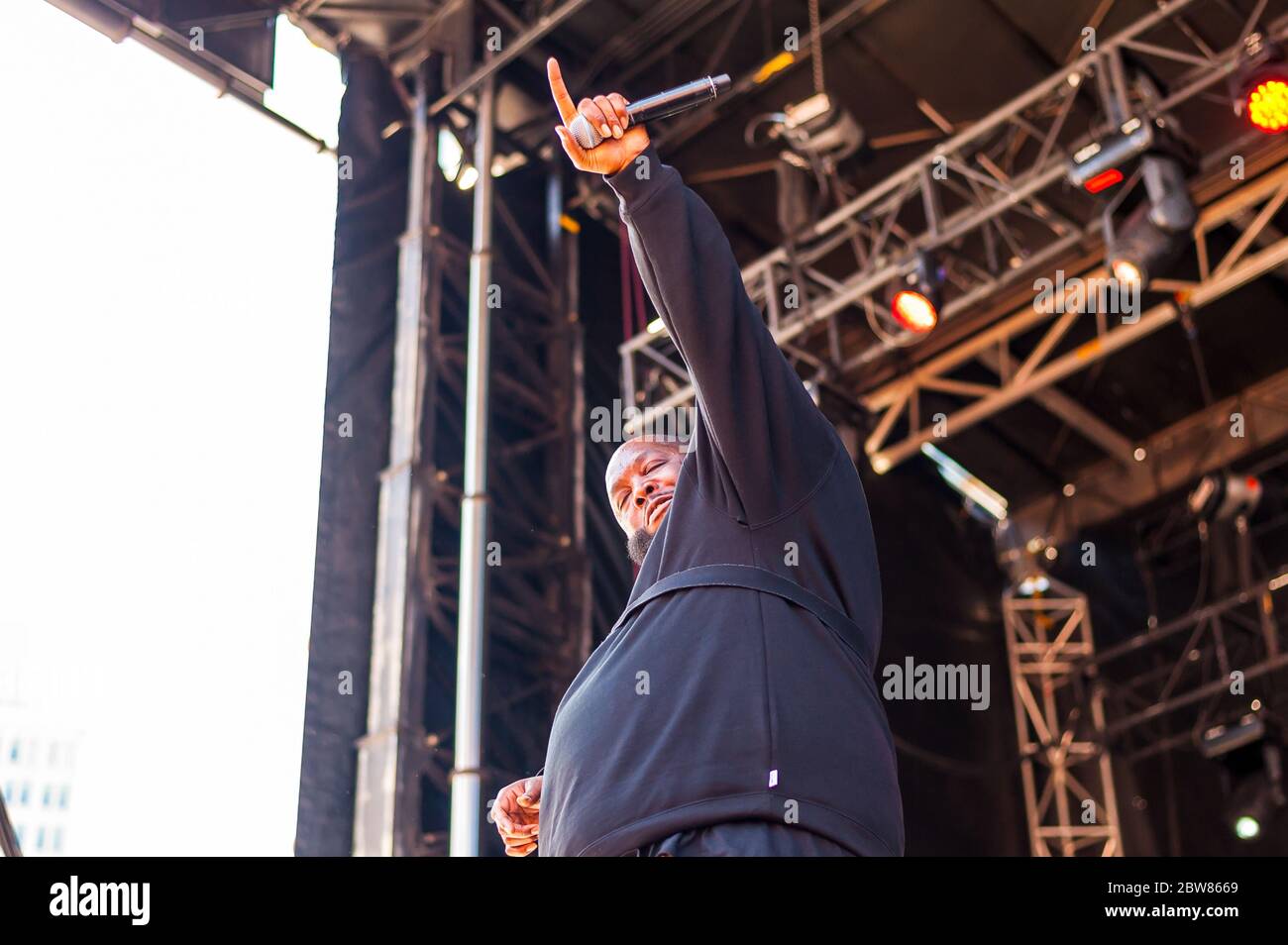 Michael Santiago Render, aka "Killer Mike," performing on stage Stock ...