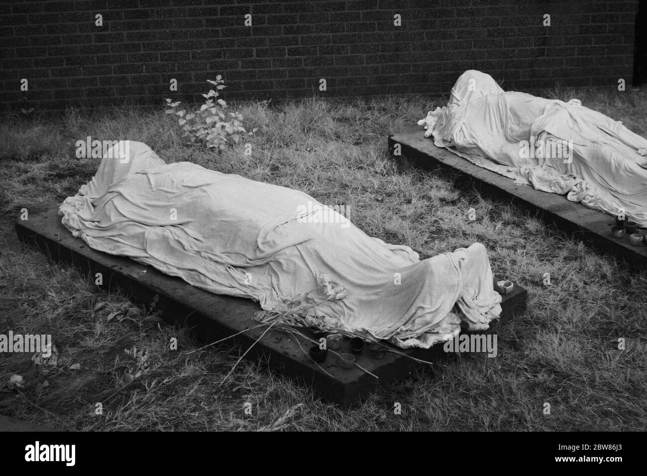 Funeral scene Black and White Stock Photos & Images - Alamy