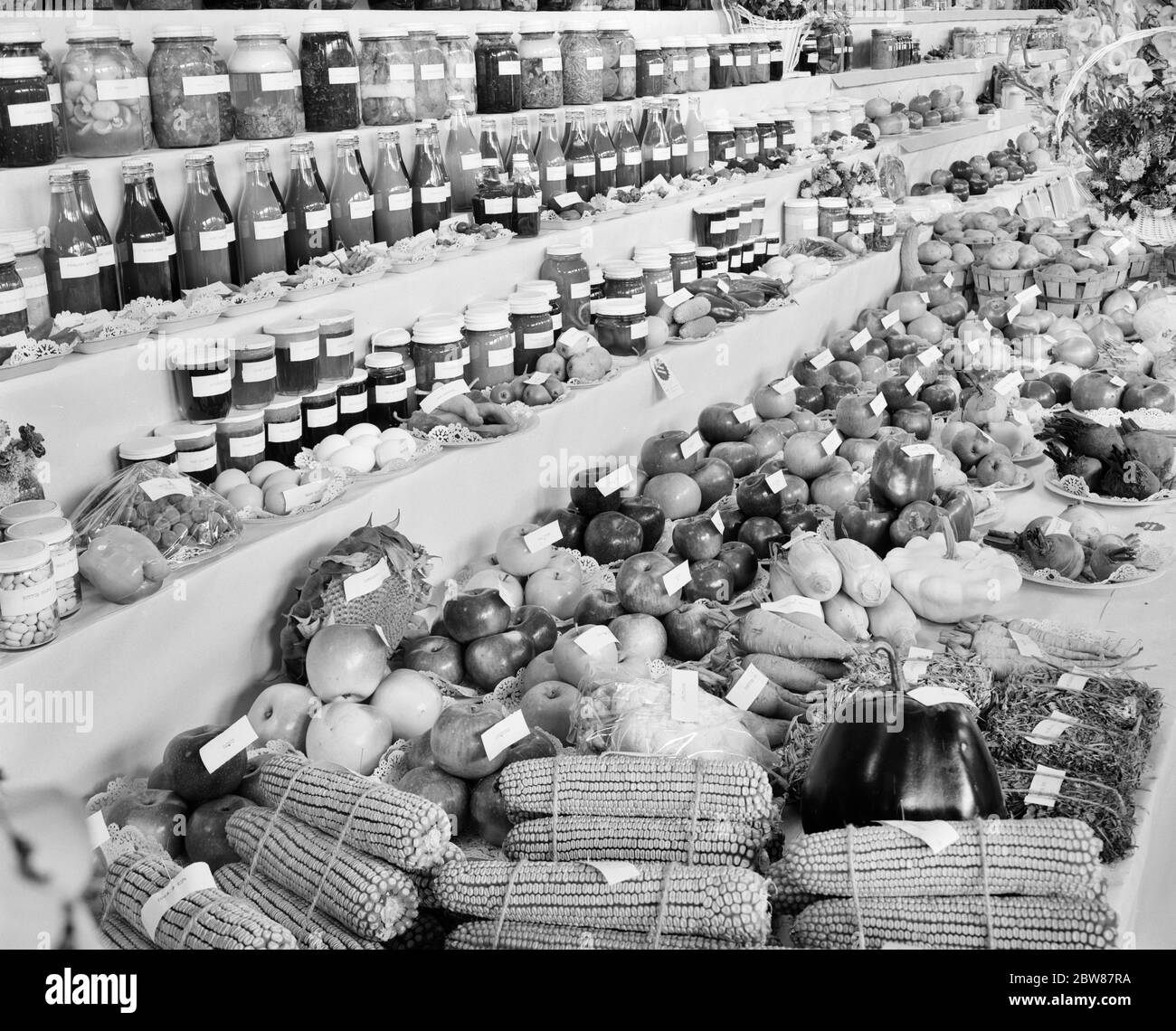 Still life old usa Black and White Stock Photos & Images - Alamy