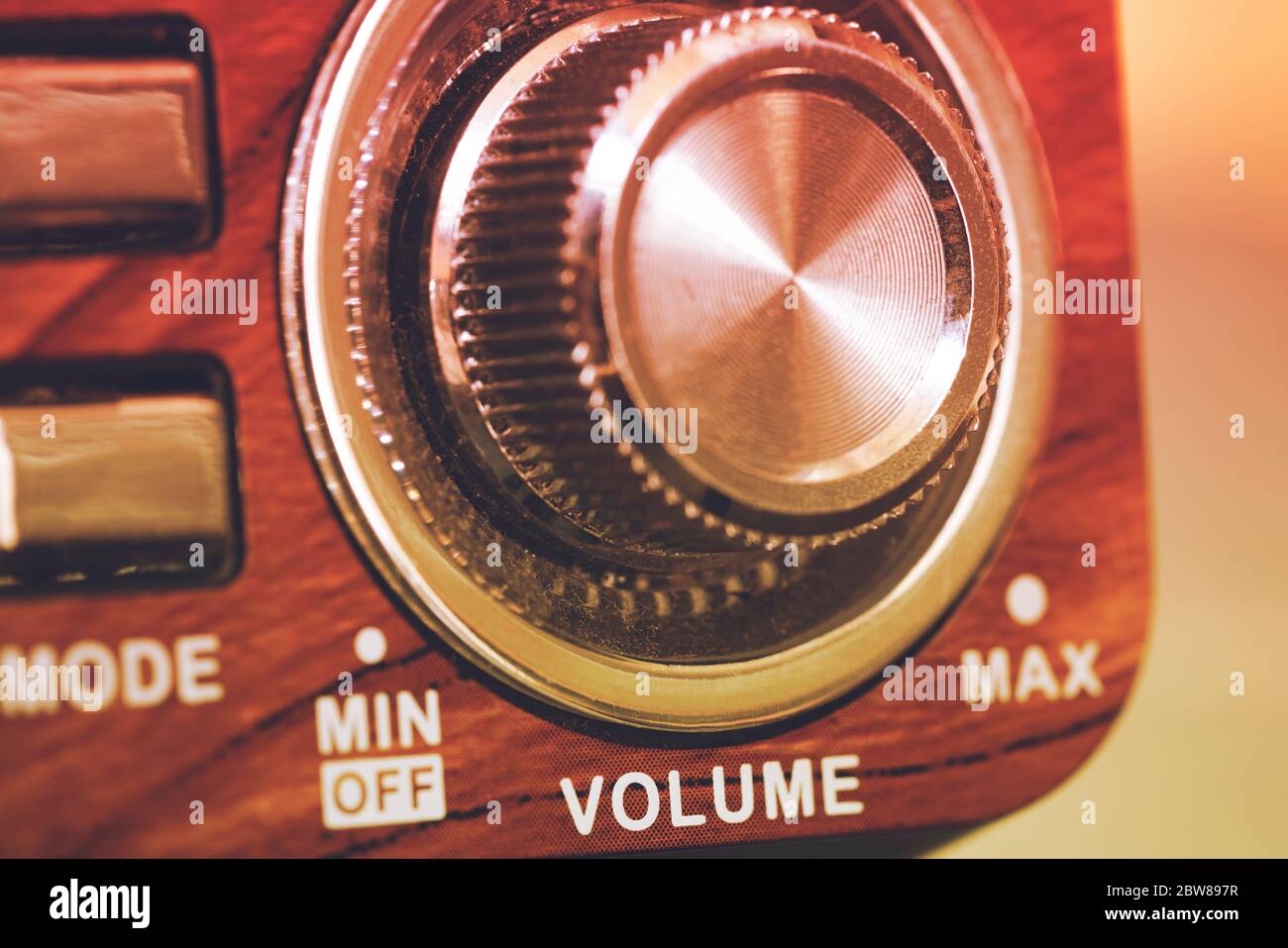 Close up of volume control button on vintage radio Stock Photo - Alamy
