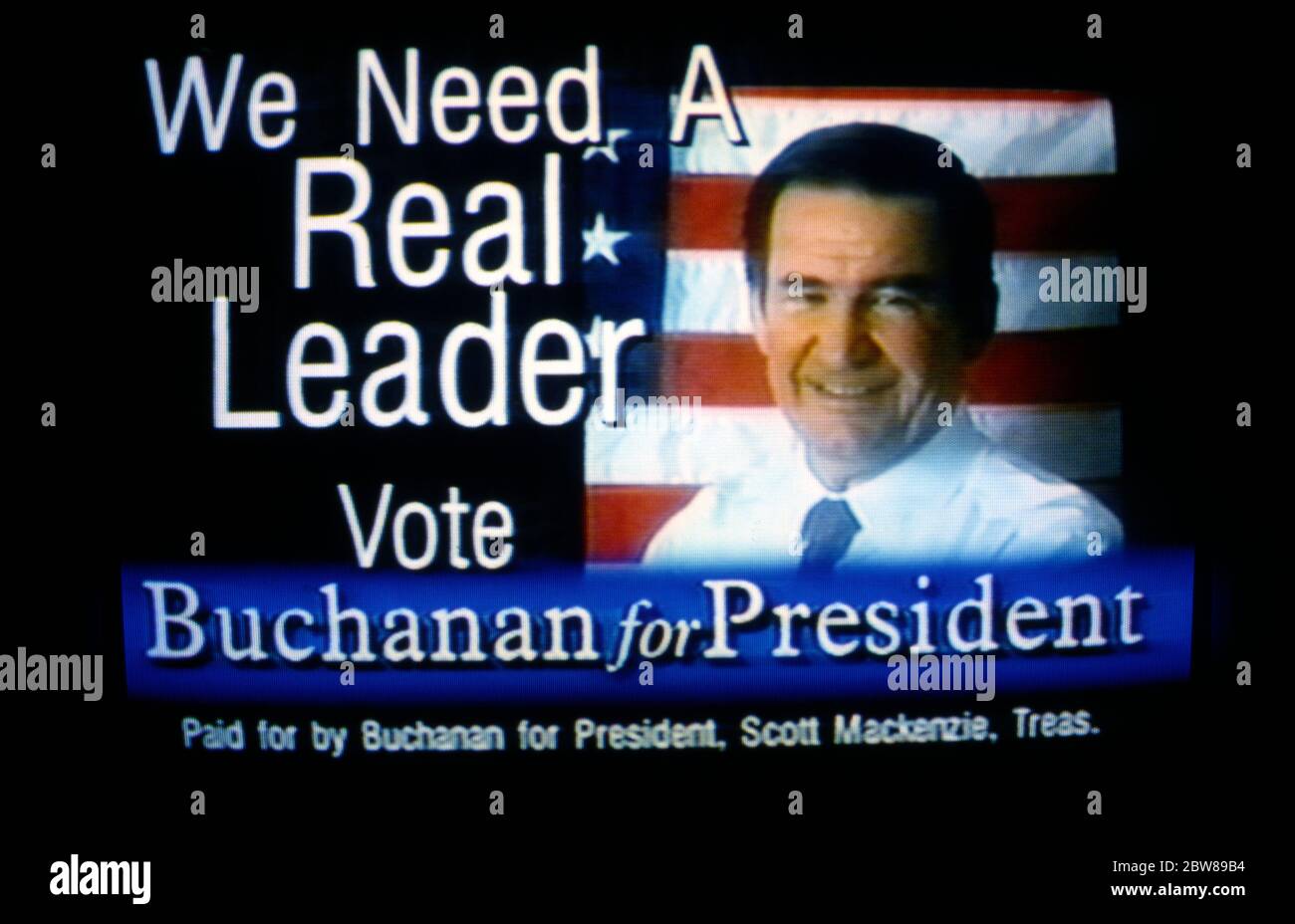 1992 Republican Presidential candidate Pat Buchanan and his wife Shelly ...