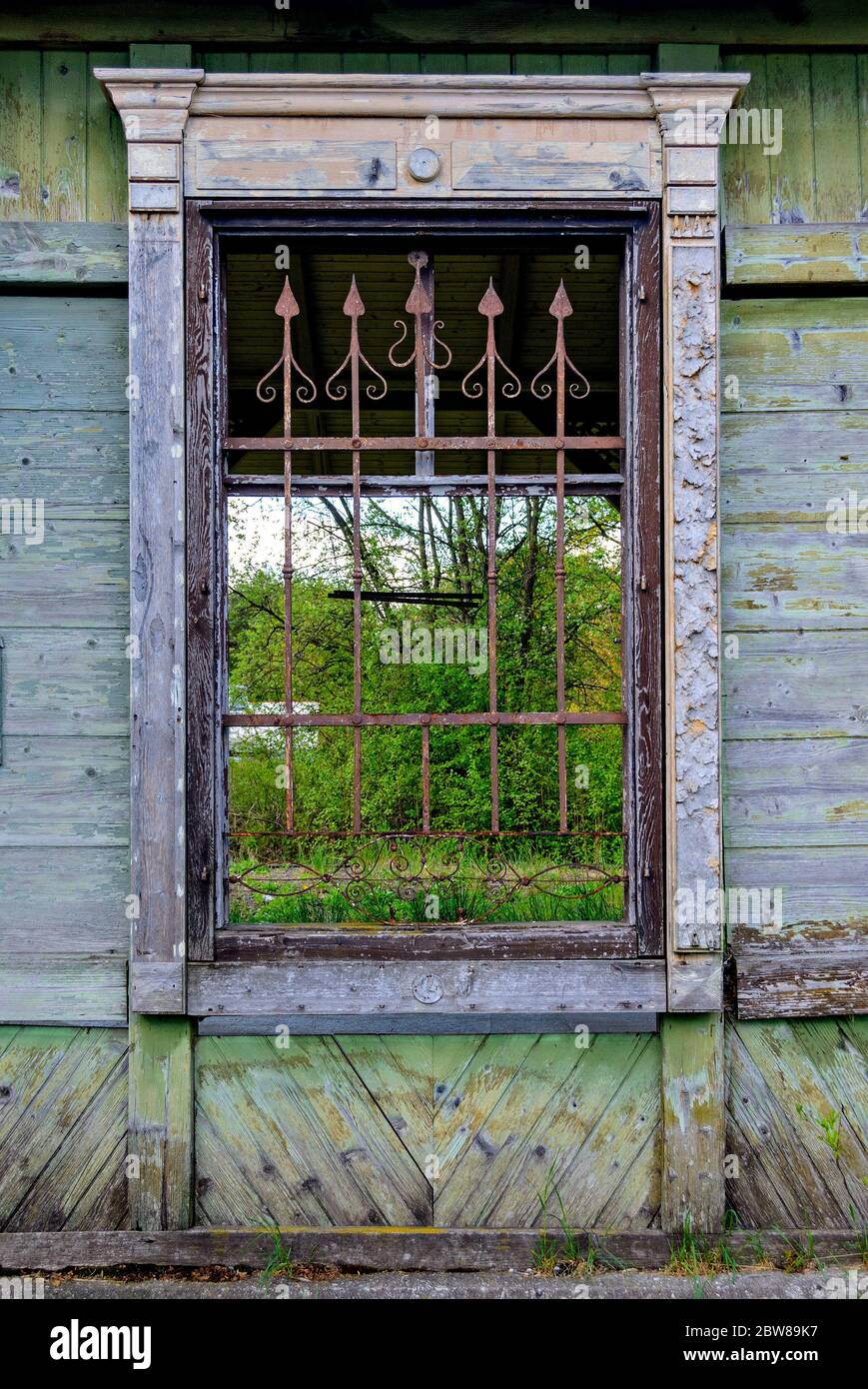 Latticed Window High Resolution Stock Photography and Images - Alamy