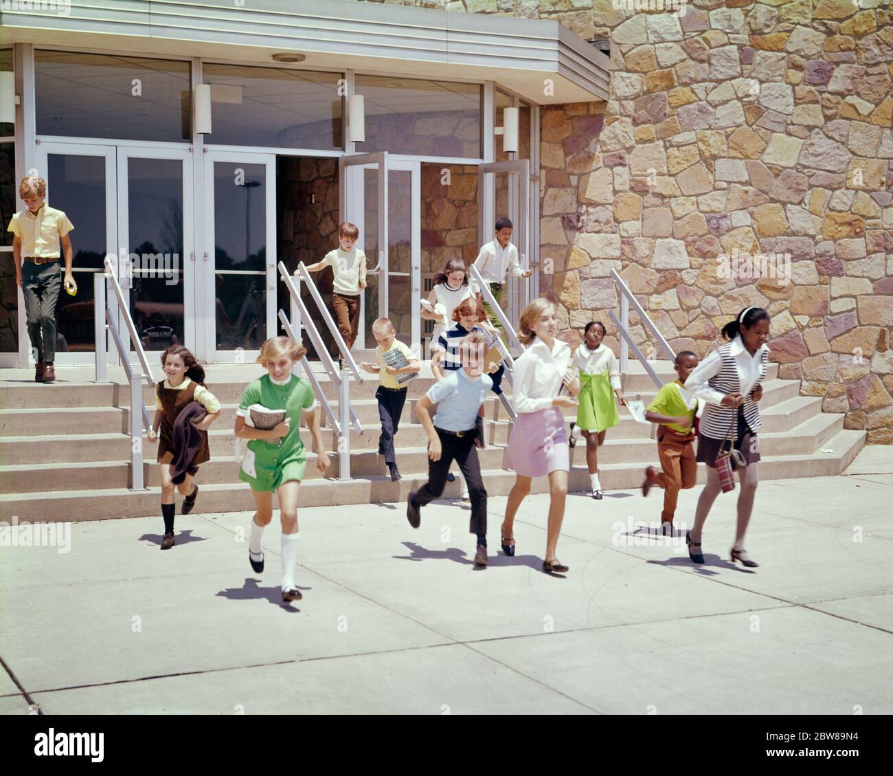1960s group grade school children hi-res stock photography and images ...