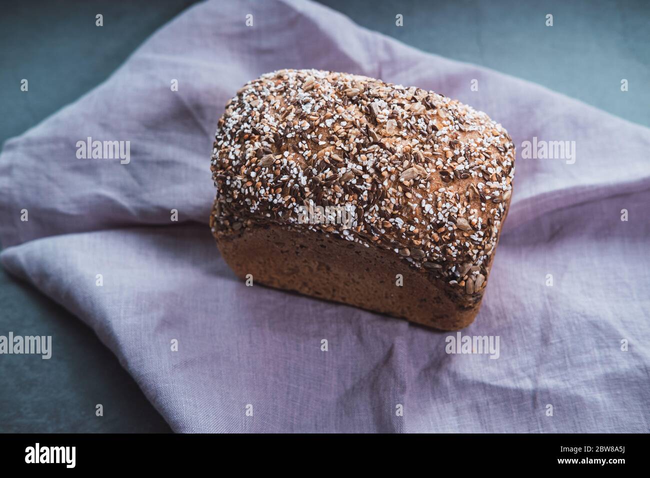 Bio wholemeal bread hi-res stock photography and images - Alamy
