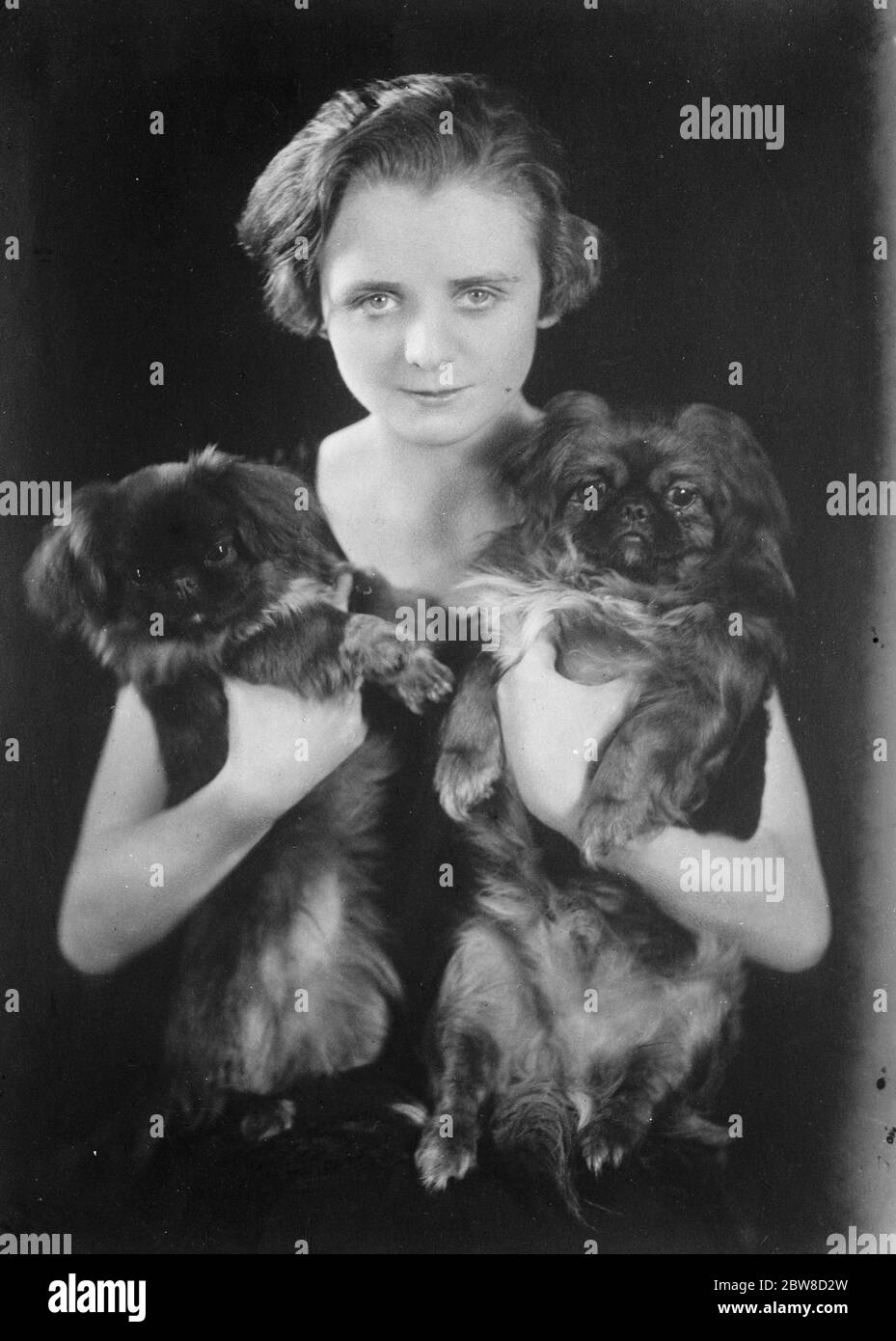 Miss Ena Grossmith , daughter of George Grossmith . 15 October 1927 ...