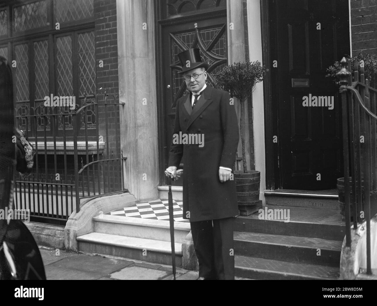Mr J C C Davidson , M P , leaving for Buckingham Palace where he was ...