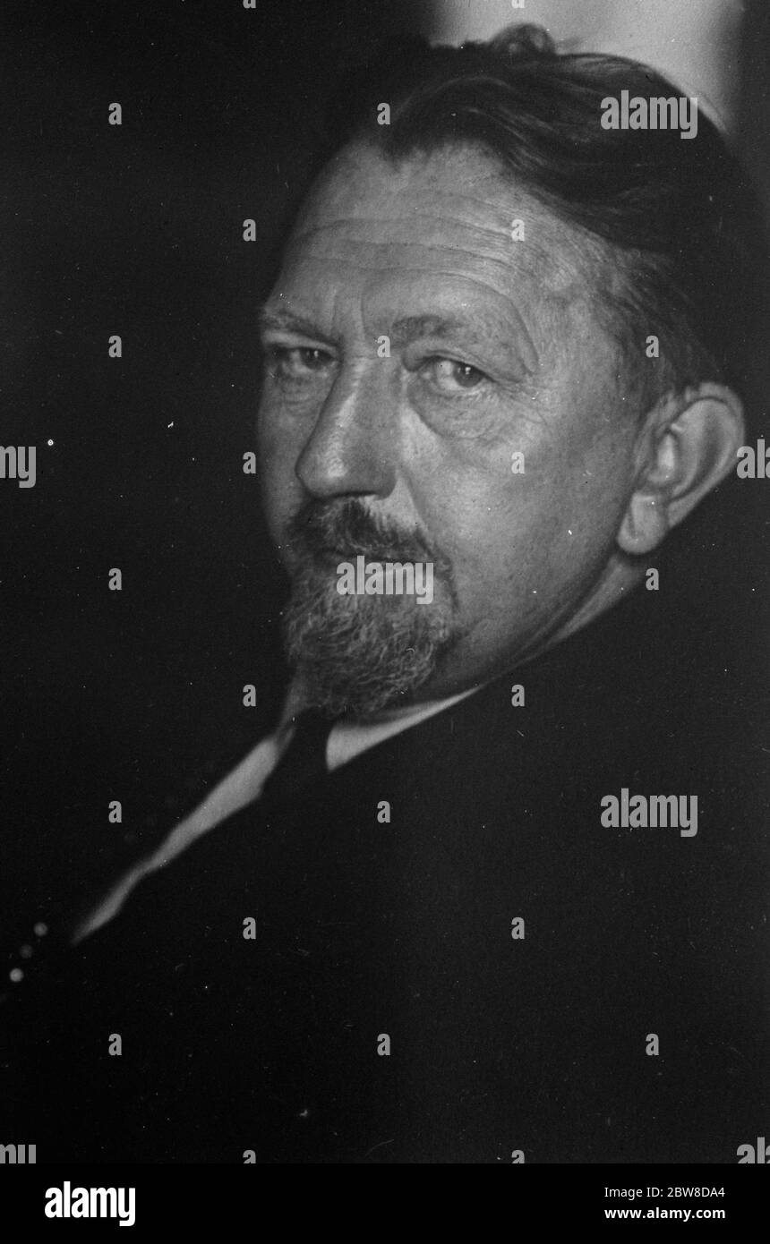 Leo frobenius Black and White Stock Photos & Images - Alamy