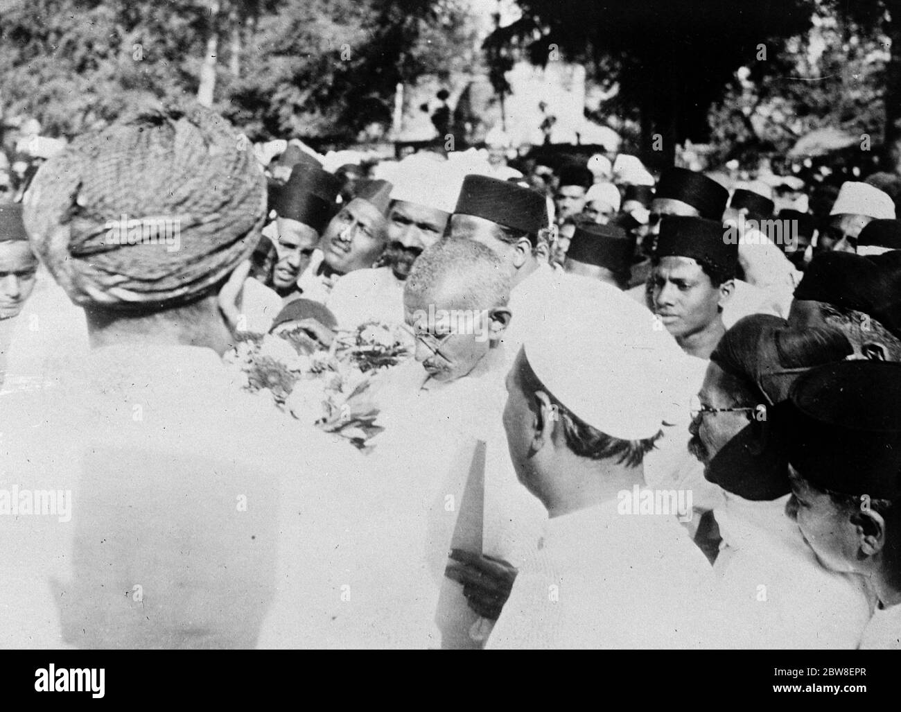 Salt march gandhi hi-res stock photography and images - Alamy