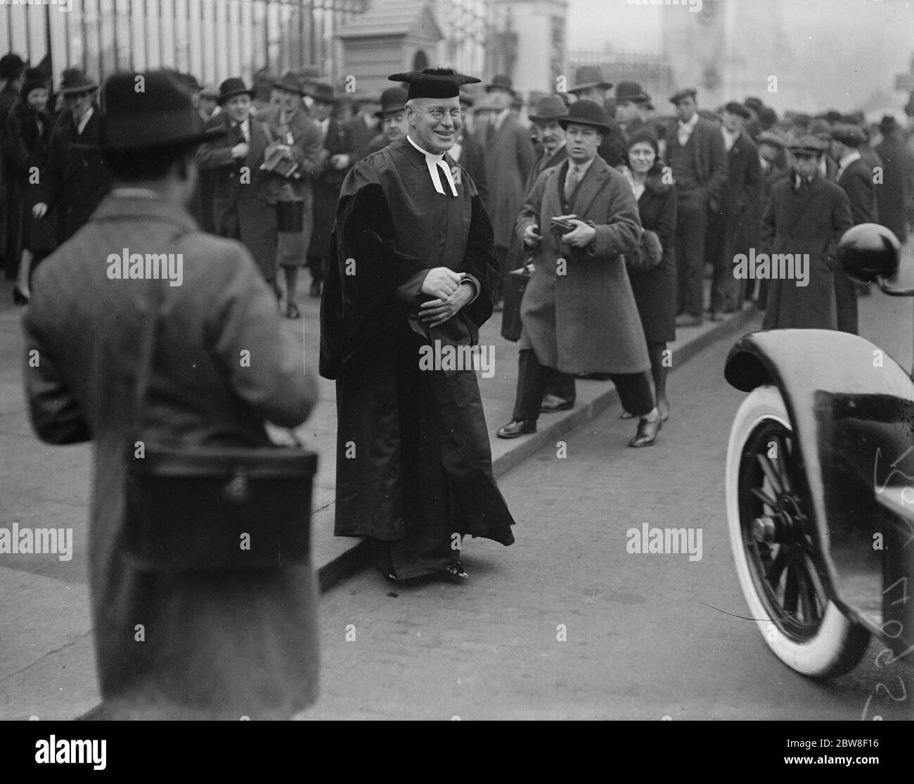 The Earl of Erroll weds . The Earl of Erroll was married at Henrietta . St Register Office , to ...