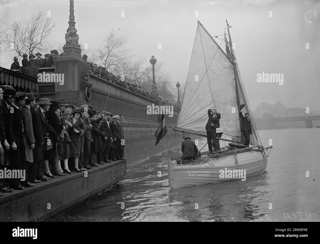 Tiny unsinkable boat leaving to cross the Atlantic . The little Dutch ...